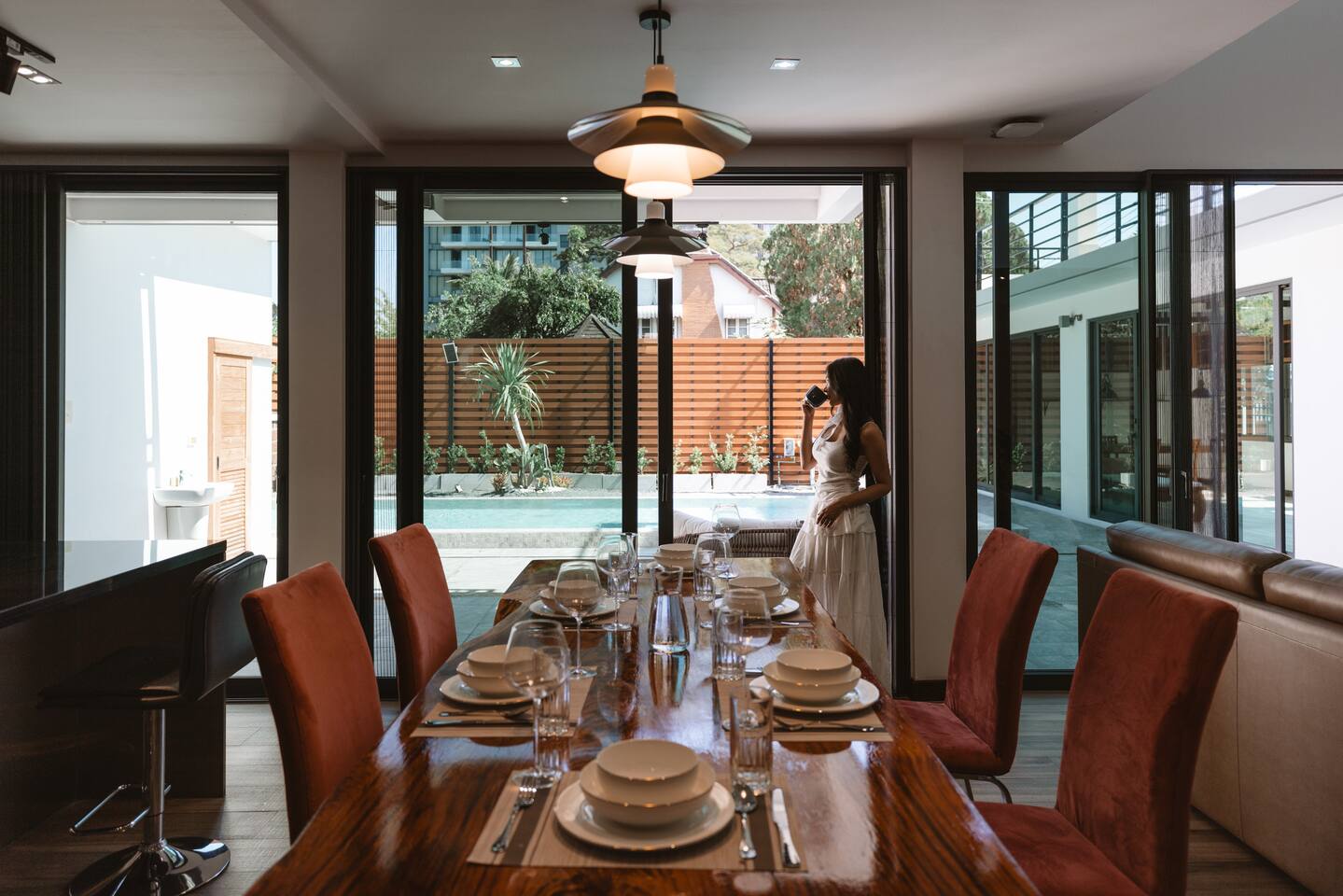 Vela Nimman 4BR Luxury Pool Villa – Chill Mai Villas